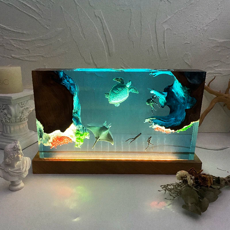 Underwater World Resin Table Light – Enchantwood Emporium